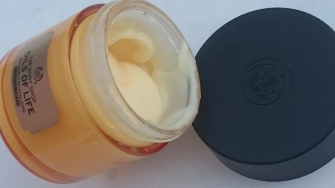 The Body Shop Oils Of Life Intensely Revitalising Sleeping Cream ...